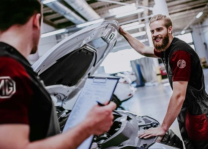 Approved MG Repairs | MG Repair Specialists | Stoneacre