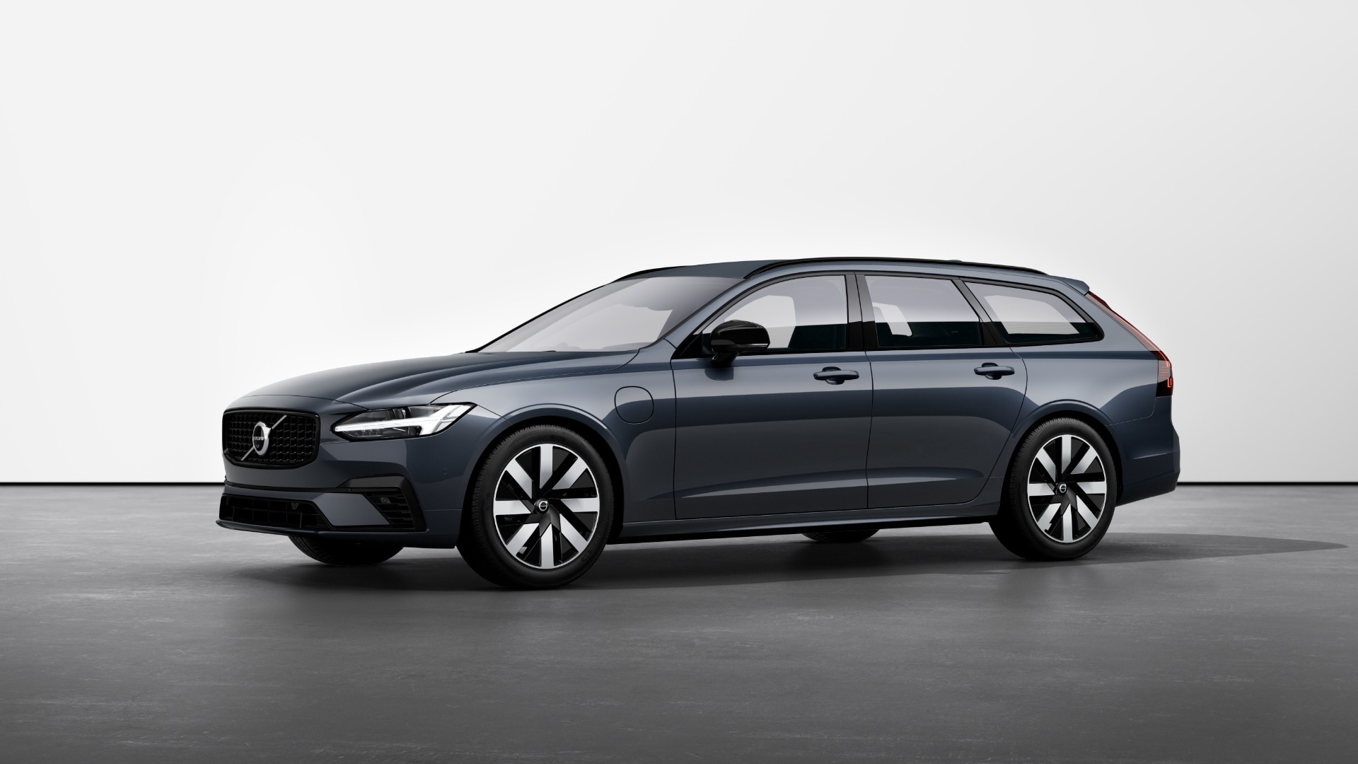 New Volvo V90 Plug-In Hybrid for Sale