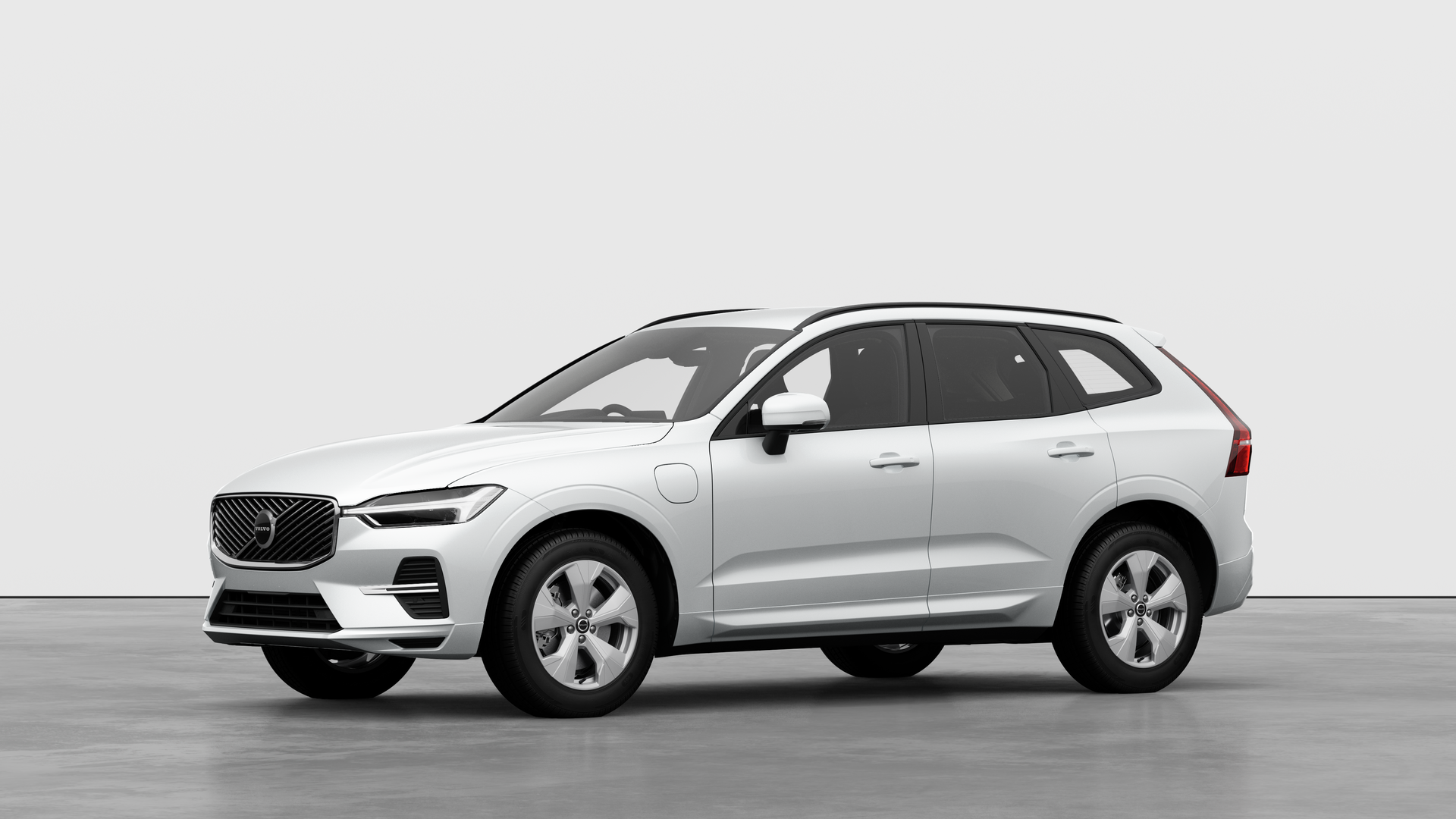 New Volvo XC60 Plug-In Hybrid for Sale at Stoneacre