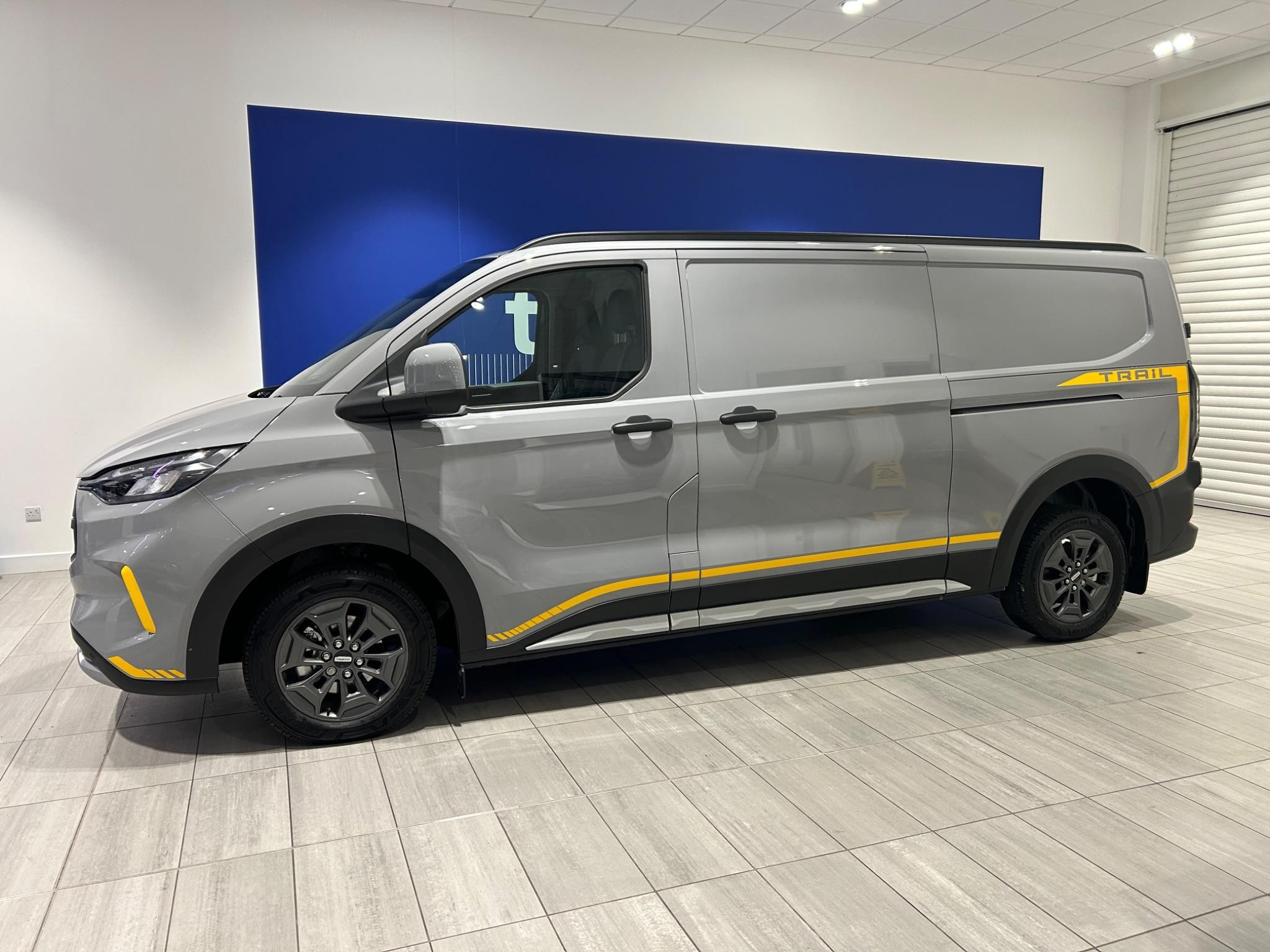 Used Ford Transit Custom 2.0 320 EcoBlue Trail Auto AWD L2 H1 Euro 6 (s ...