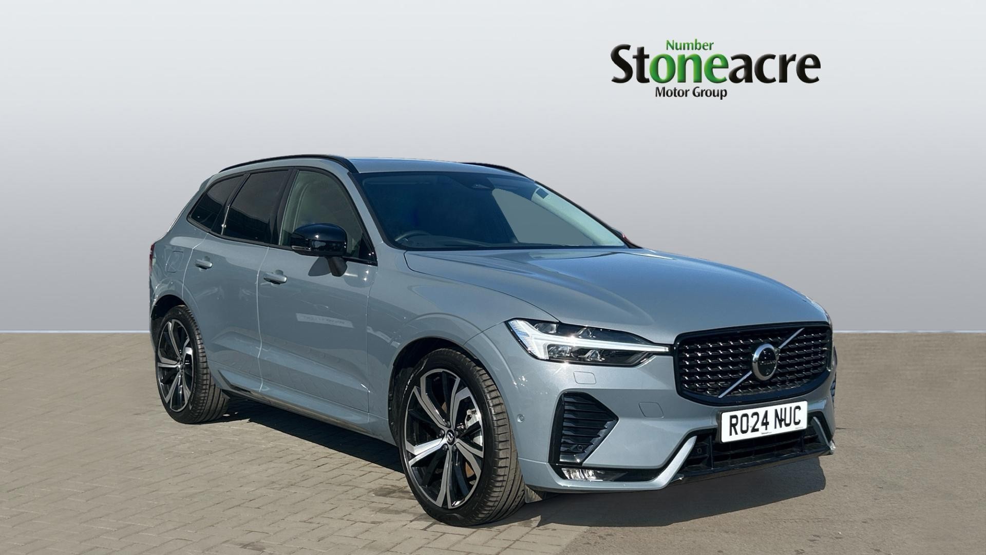 Used Volvo XC60 Ultimate Dark B5 (250 hp) - (RO24NUC)