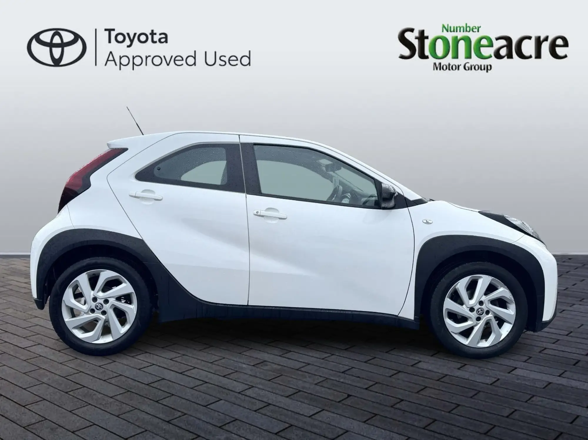 Used Toyota Aygo X 1.0 VVT-i Pure 5dr - (NU23OJF)