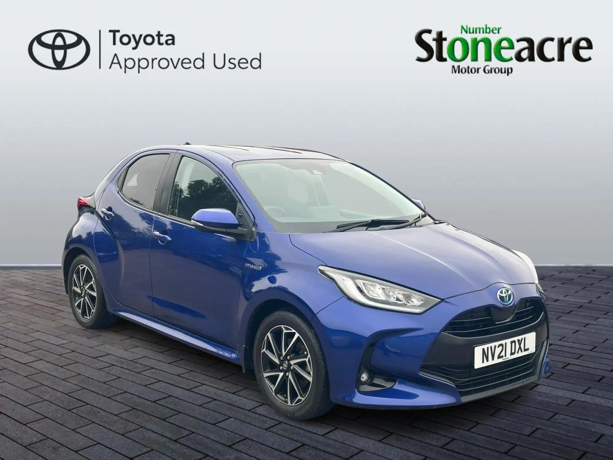 Used Toyota Yaris 1.5 Hybrid Design 5dr CVT - (NV21DXL)