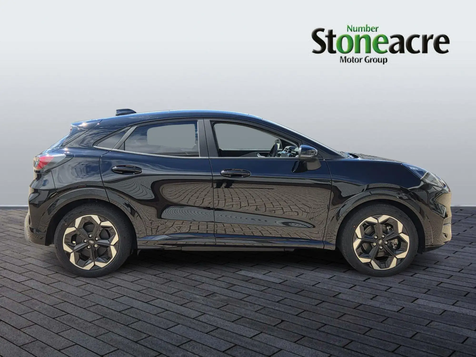 Nearly New Ford Puma Gen-E Standard Range 43kWh Premium Auto 5dr ...