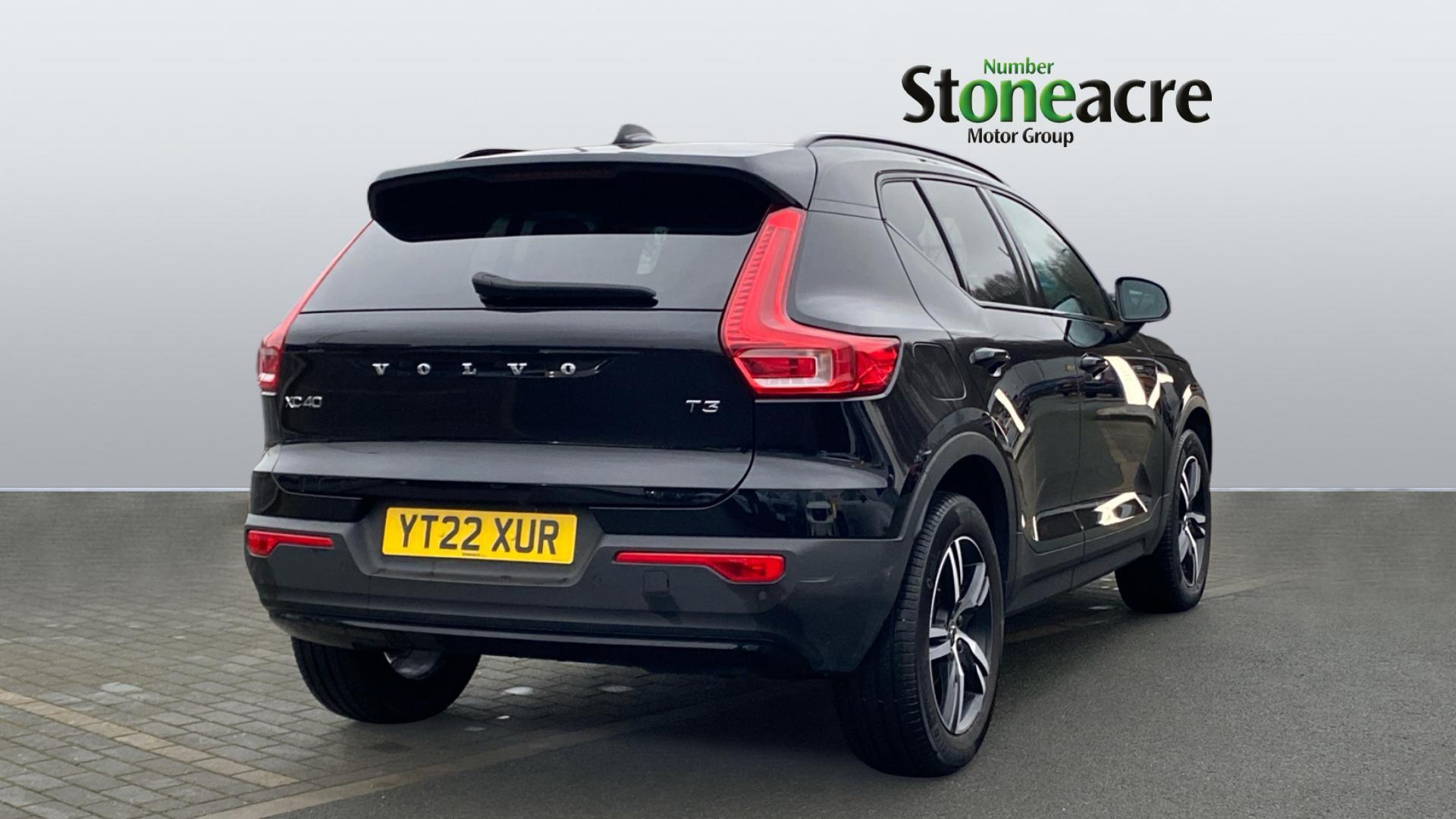 Used Volvo XC40 R-Design T3 (163 hp) Auto - (YT22XUR)